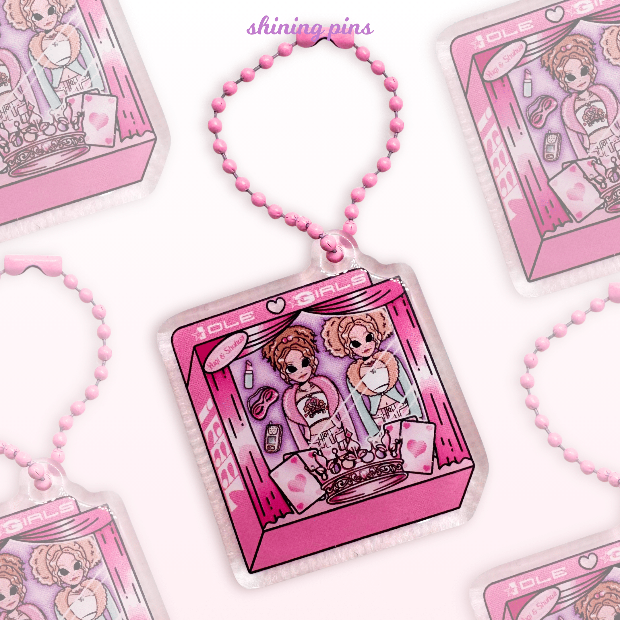 Shining Pins | Yuqi & Shuhua Doll 'Queen Card' Keychain – Shining Studio